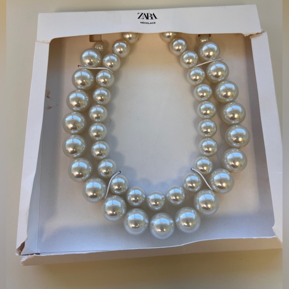 Zara | Jewelry | Zara Chunky Faux White Pearl Necklace Pack Of 2 Double ...